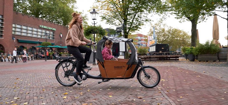 Long john cargo bike ideal for urban cycling: City | Babboe